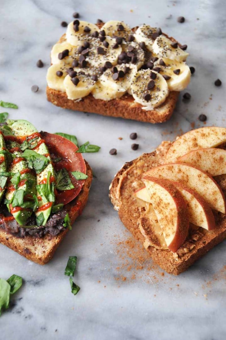 Simple Healthy Vegan Breakfast Toast that isn't Boring - Veganosity